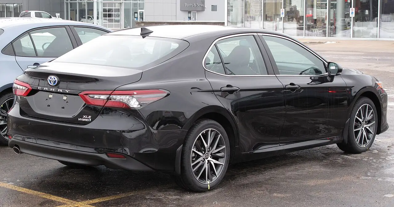 9 Best Hybrid Cars for Highway Driving | Car Geek Talk